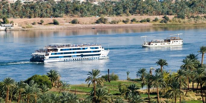 5 star Egypt tour and luxury Nile Cruise | On The Go Tours