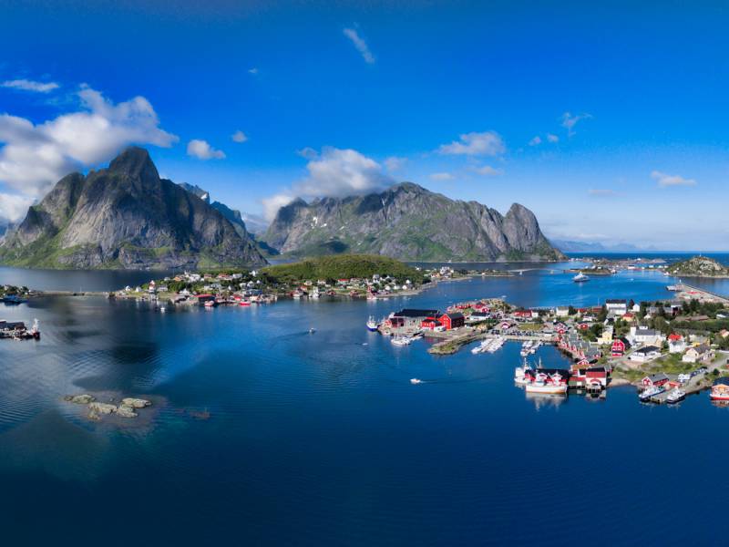 Scandinavia Tours | On The Go Tours